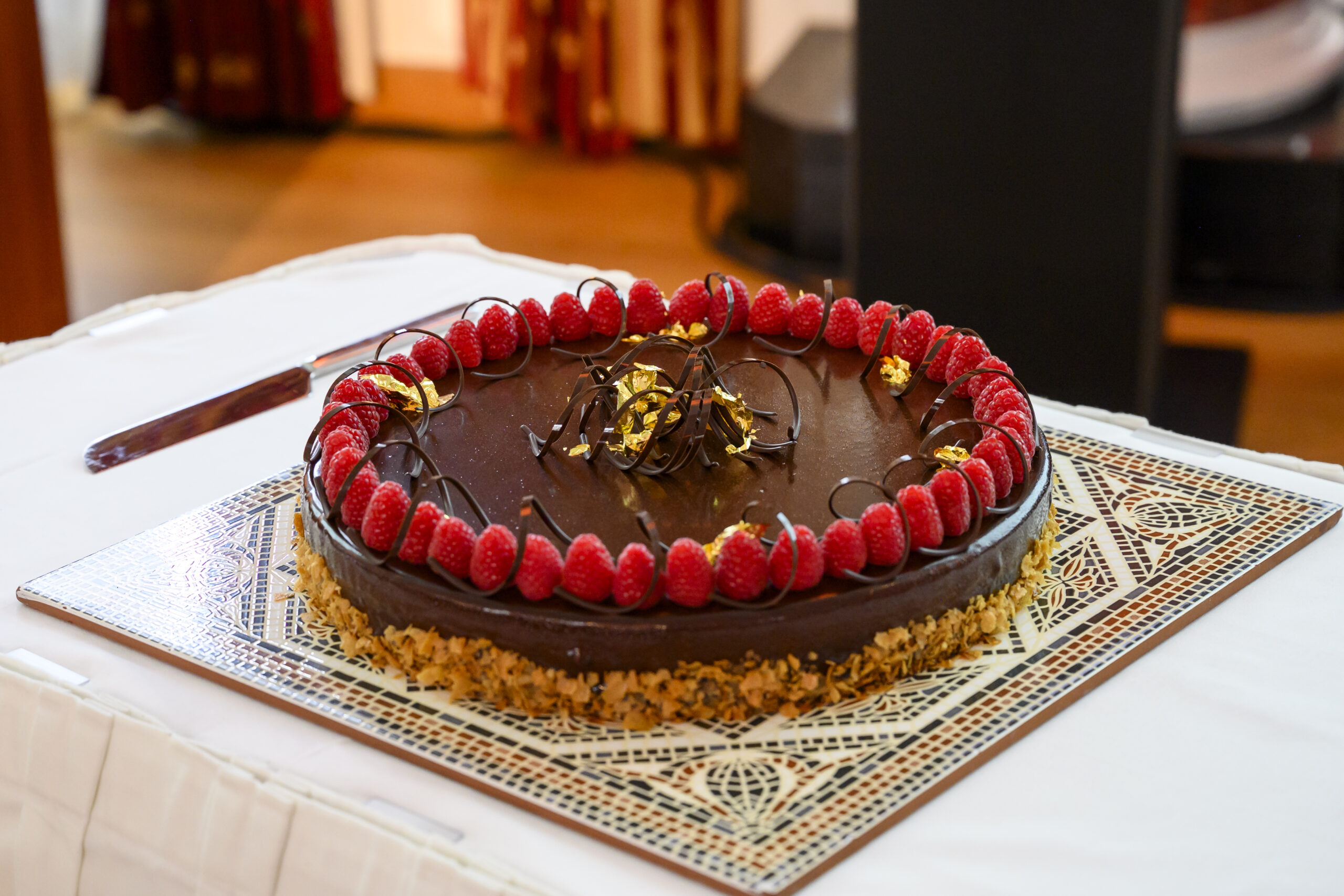 40 Jahre Althoff Hotels: Jubiläumsangebote und Birthday Cake für Events ...